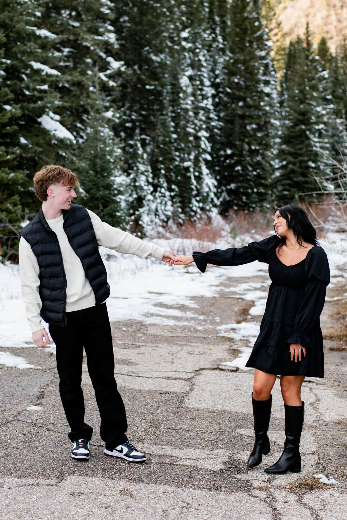 Winter Engagement Photos - Session Tips and Tricks ...